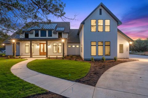 Georgetown Custom Home Builder: Luxury Design: Coregon Construction